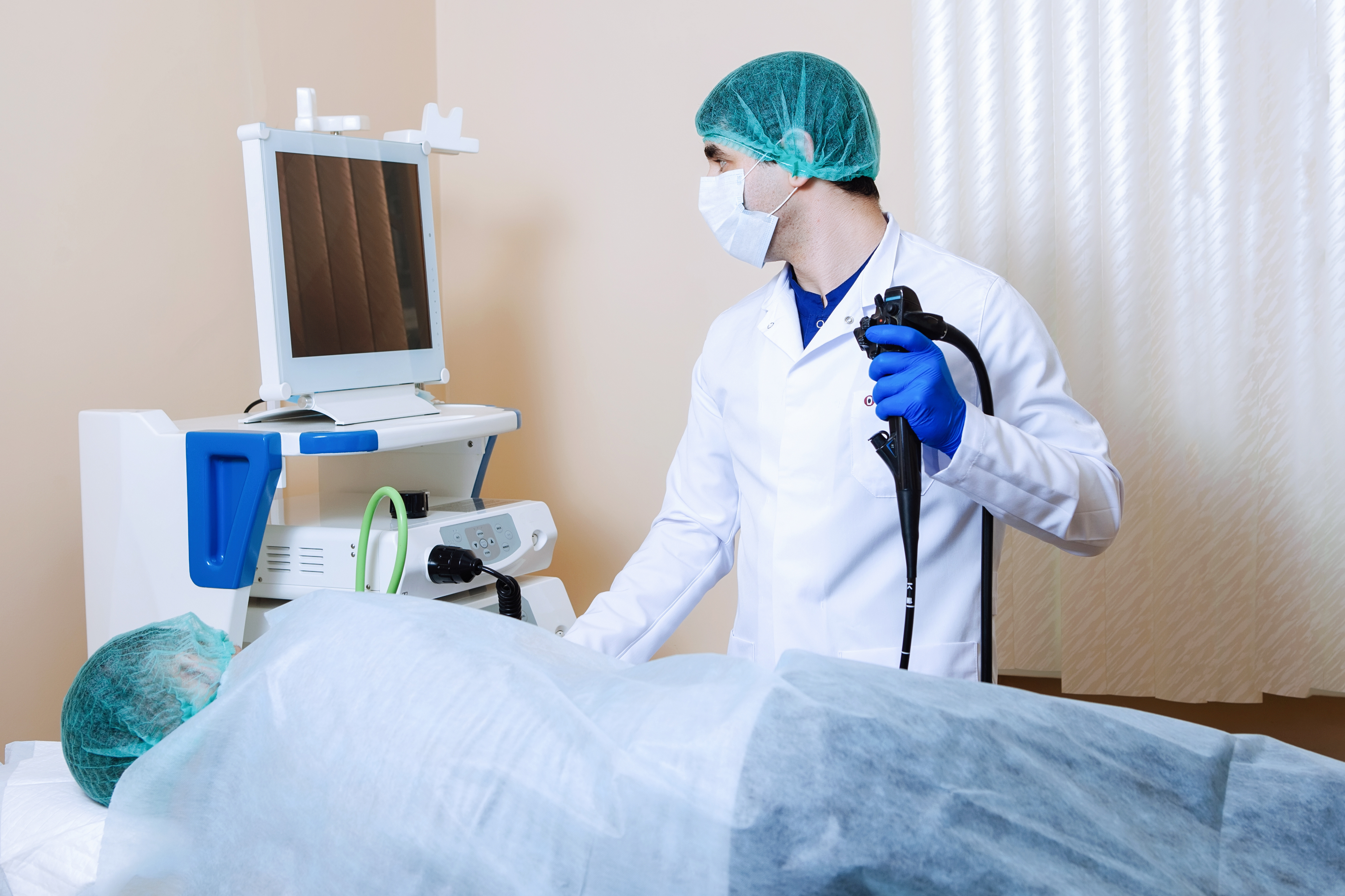 Study Identifies Rectal Bleeding as Key Predictor of Early-Onset ...