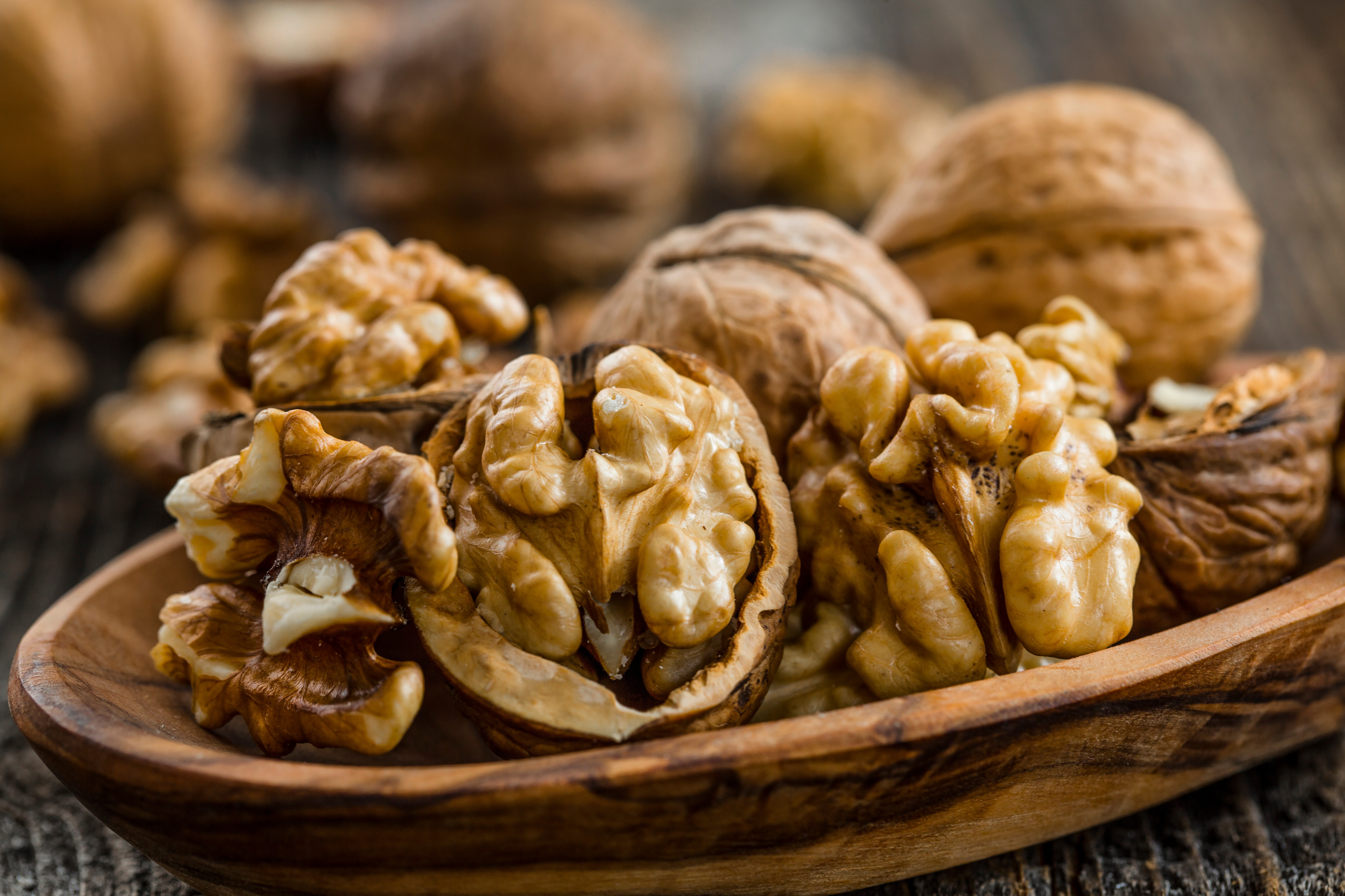 Benefits of Walnut Consumption Curbing Inflammation Colorectal Cancer ...
